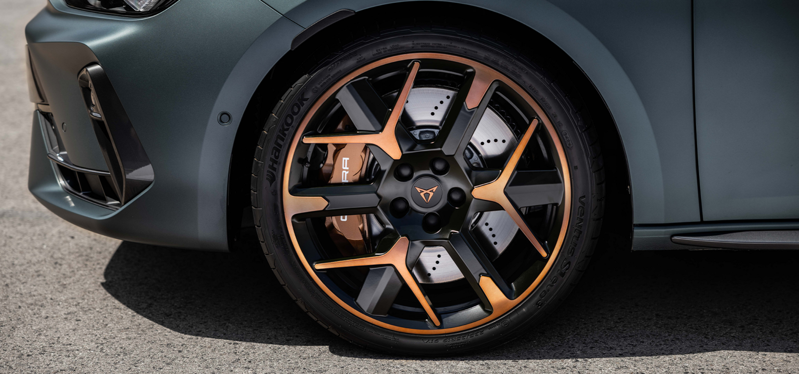 Novi CUPRA Leon 2025 - že v naših salonih! - Porsche Inter Auto