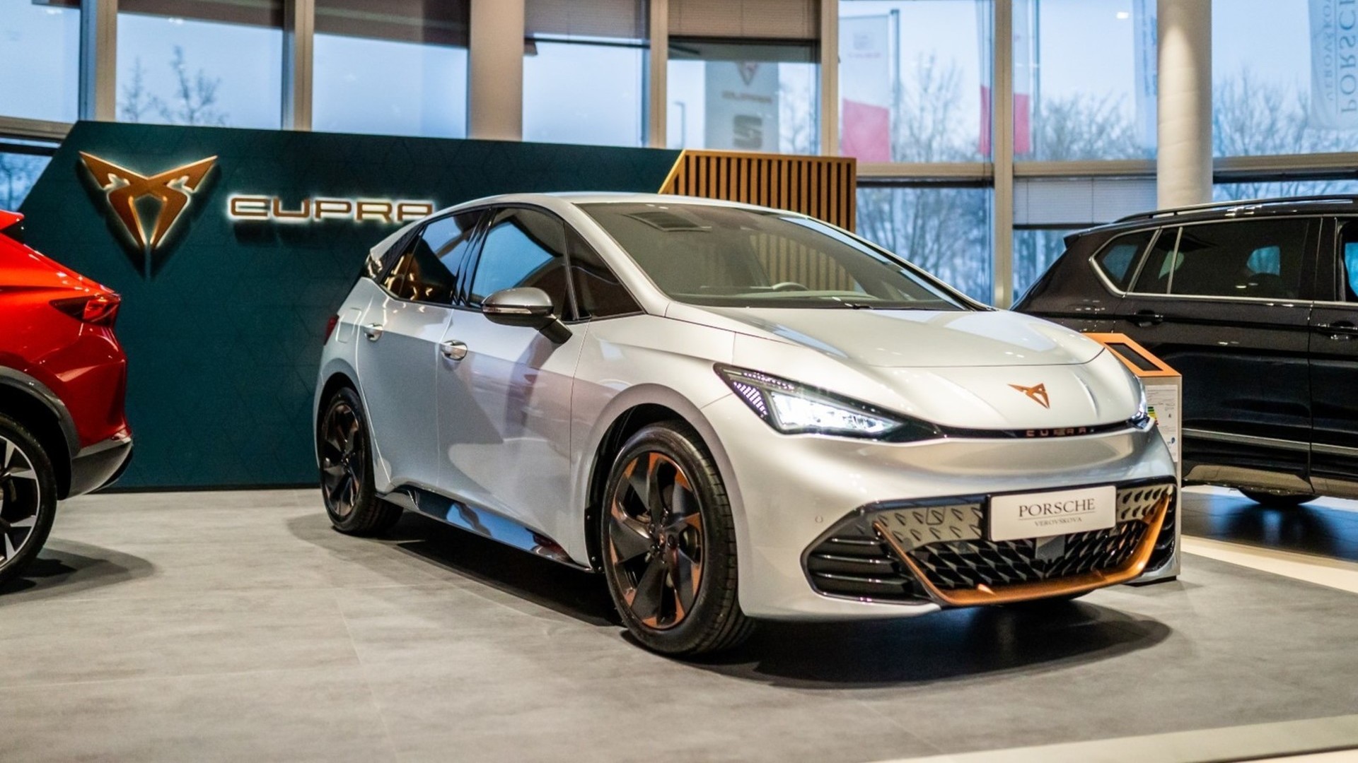CUPRA Born 2023 - že pri Porsche Verovškova in Ptujska cesta! - Porsche ...