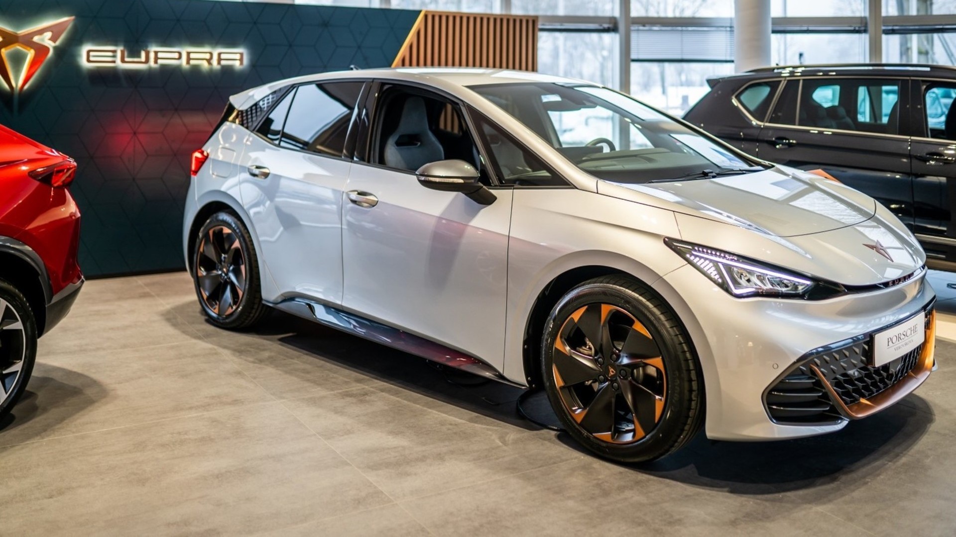 CUPRA Born 2023 - že pri Porsche Verovškova in Ptujska cesta! - Porsche ...