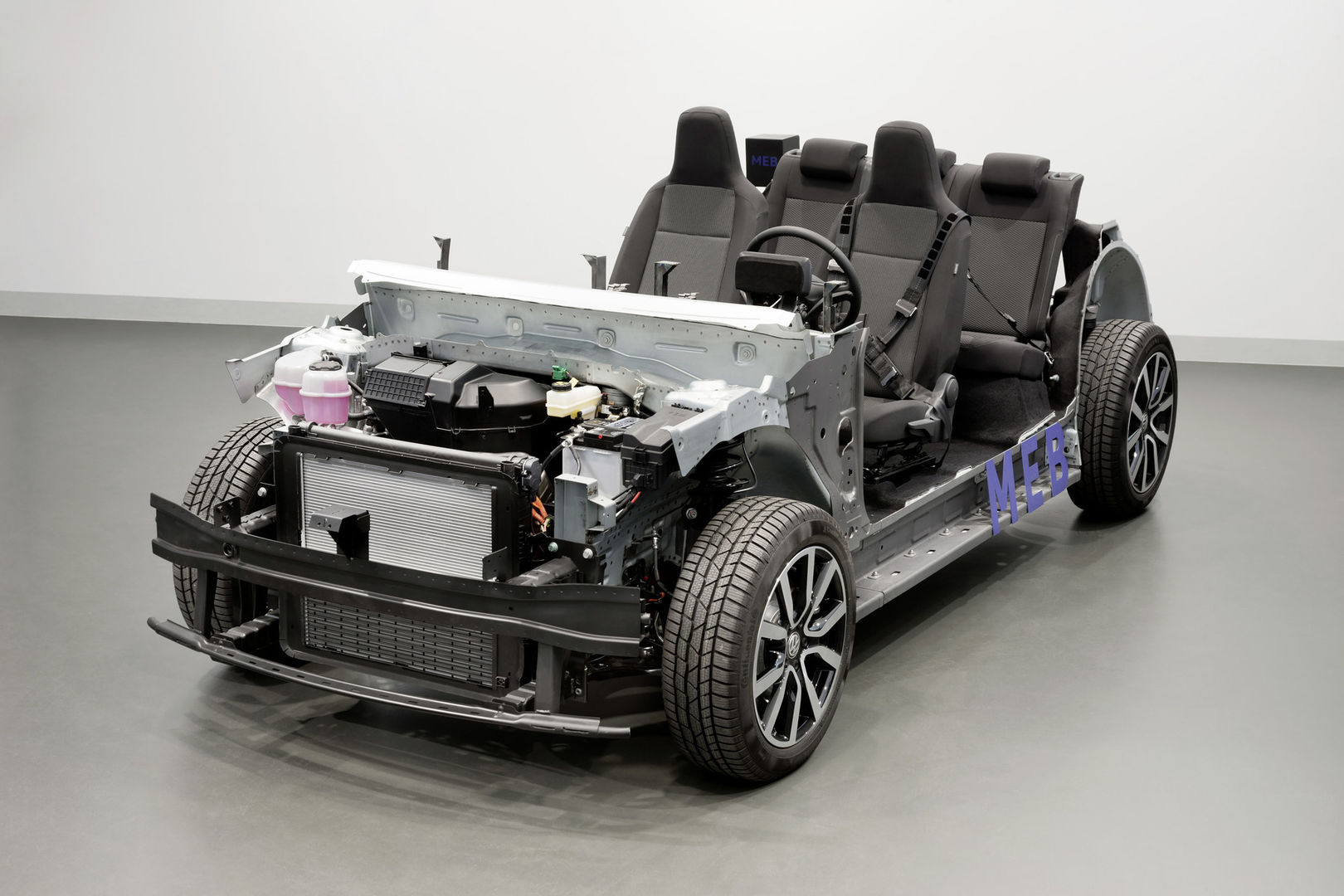 Volkswagen predstavlja novo podvozje ID. - Porsche Inter Auto